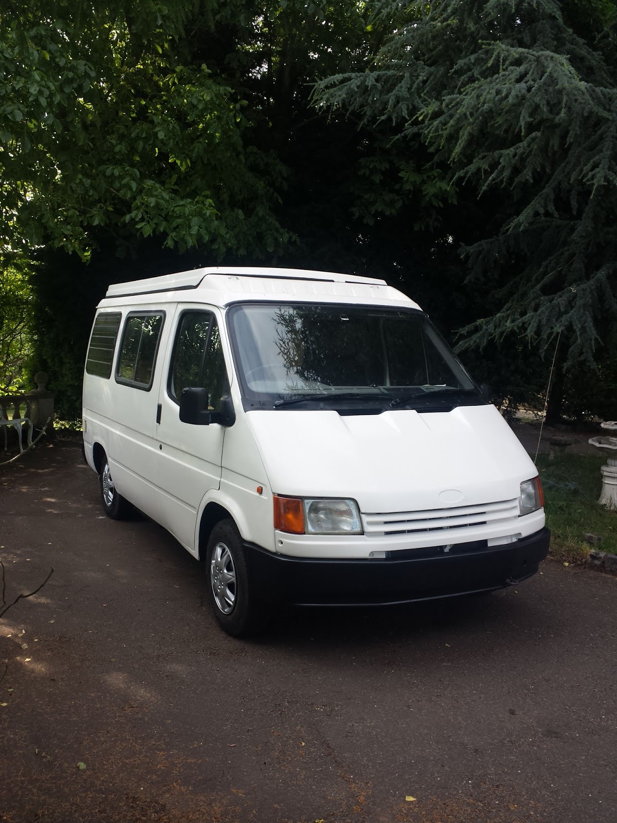 Ford Frisky Diaries: Van Restoration