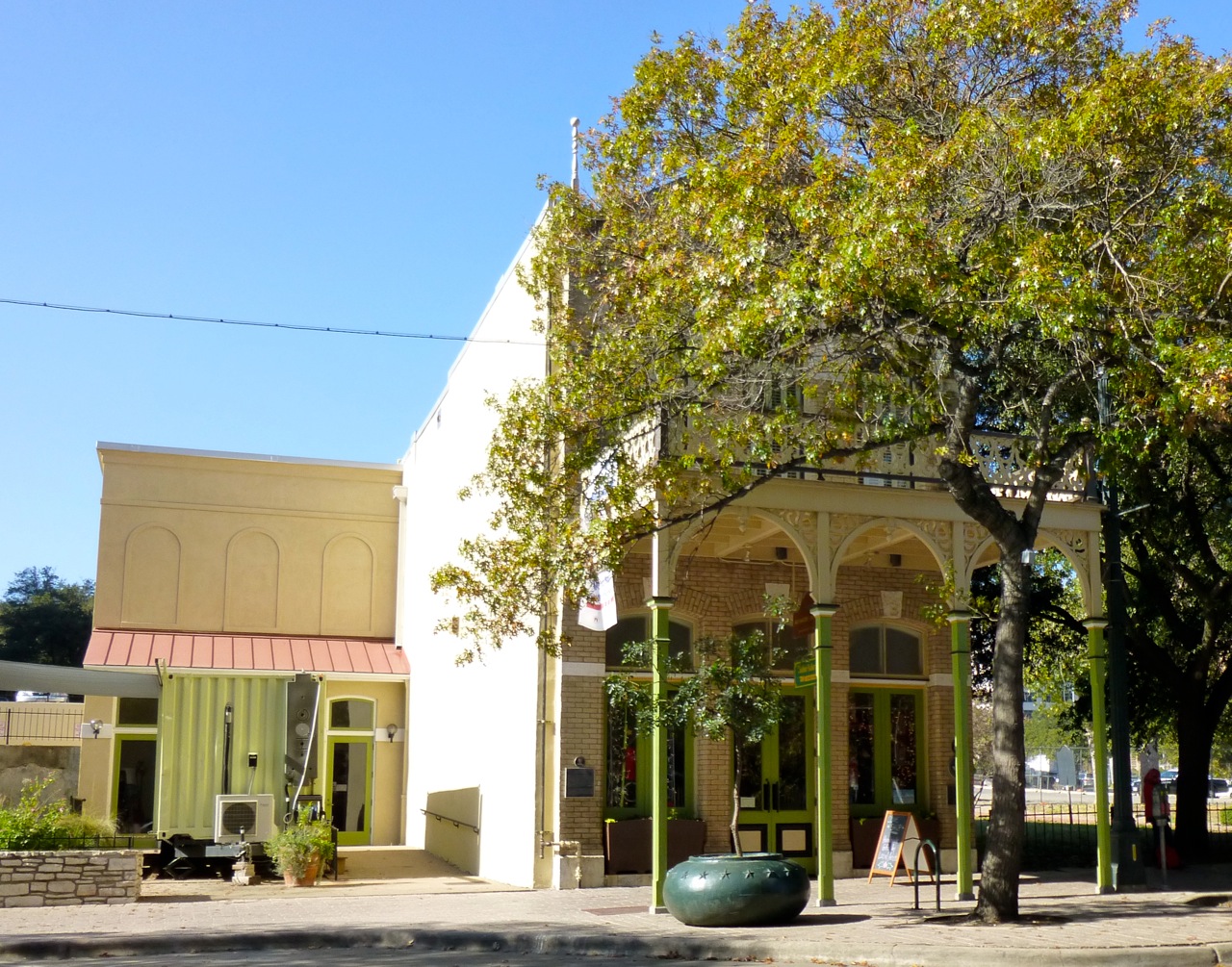 Austin's Congress Street always worth a look - RV Travel