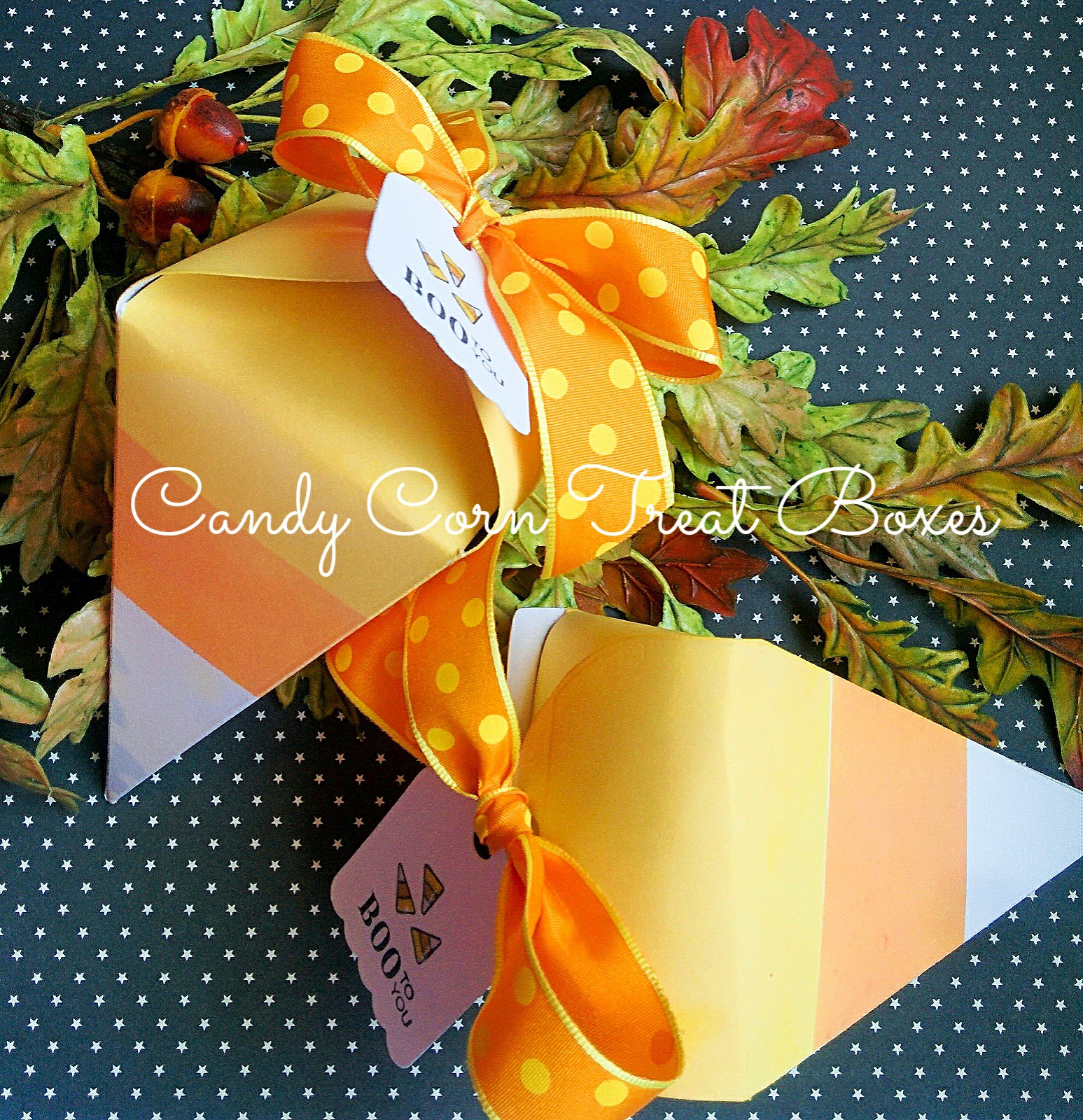 {Flutter} by Atomicbutterfly: Candy Corn Treat Boxes