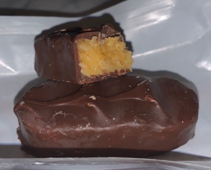 FOODSTUFF FINDS: Mango Bounty (Russia via GB Gifts) By @Cinabar