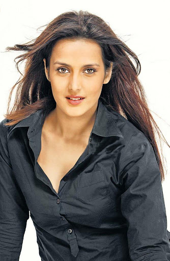Tulip Joshi Hot Pics Photos Wallpapers 9