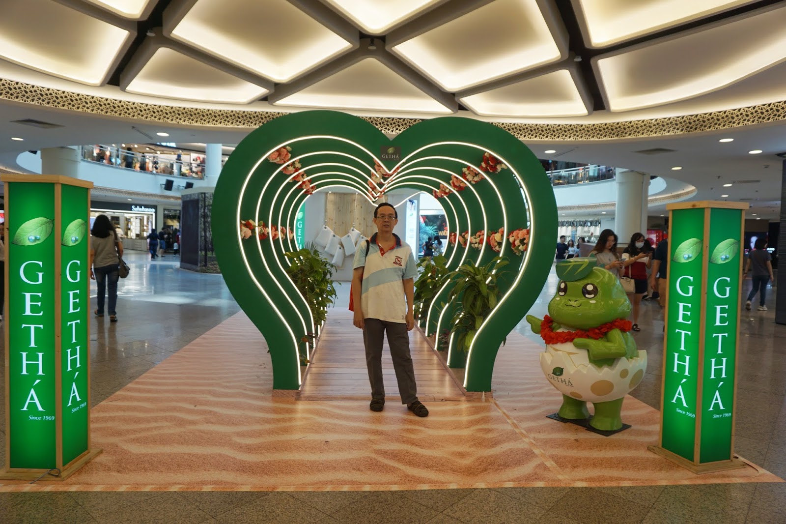 Aloha Getha Roadshow at Mid Valley