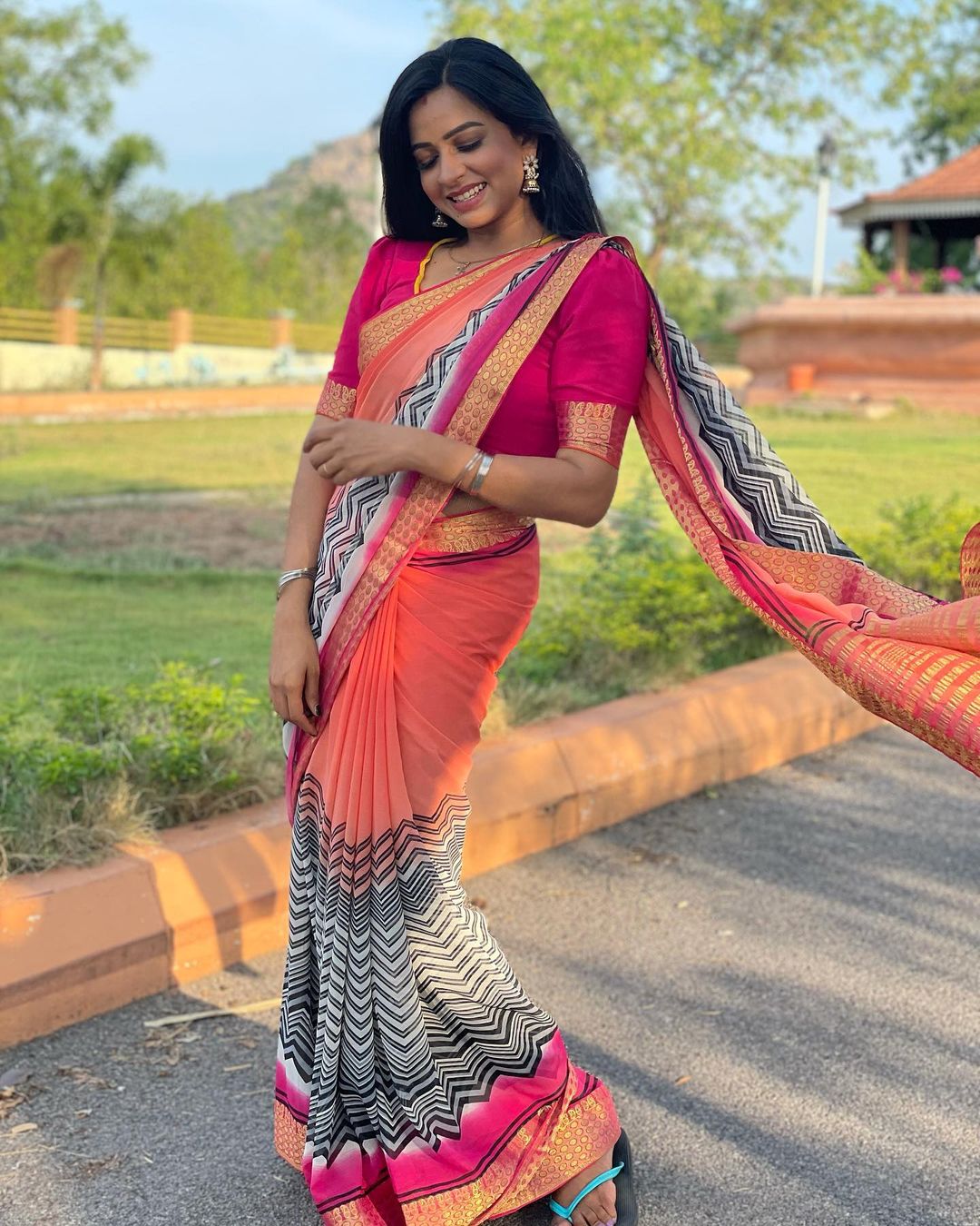 Actress and model Divya Ganesh in saree Pics