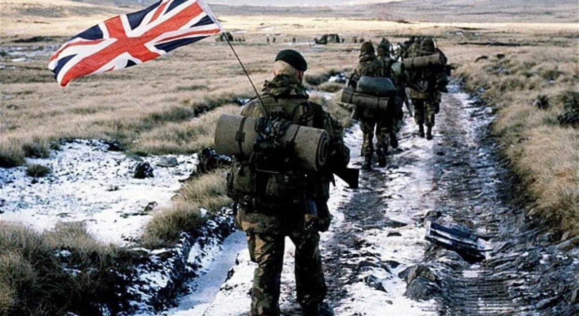 ΤΟ ΚΟΙΝΟ ΤΩΝ ΑΠΑΝΤΑΧΟΥ ΕΛΛΗΝΩΝ: Ο πόλεμος των Falklands. Η τελευταία ...