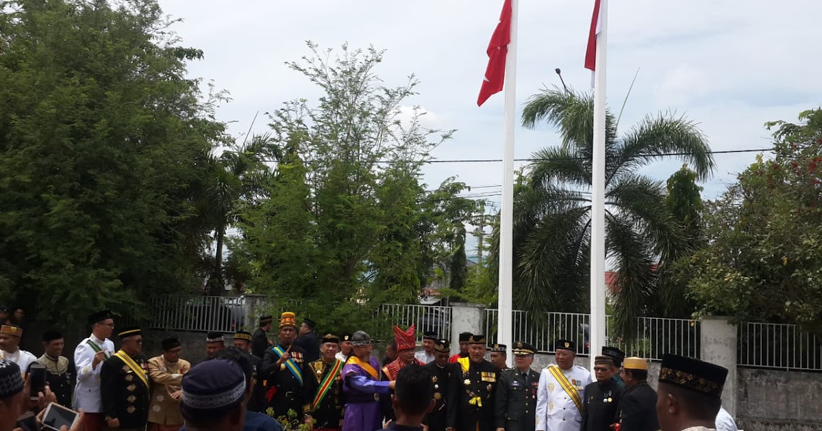 Bendera Merah Putih dan Alam Pedeung Berkibar di Peringatan Tahun Baru ...