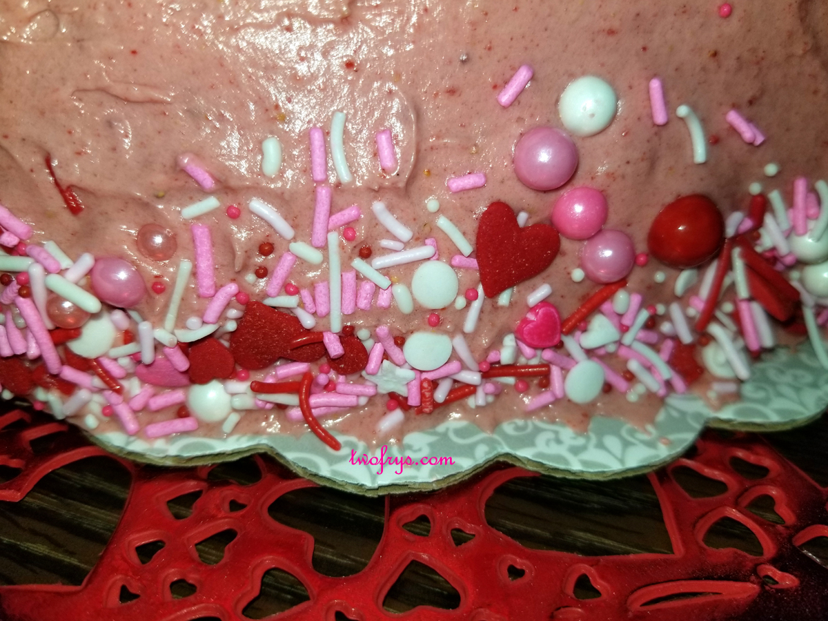 Two Frys: Strawberry Cake