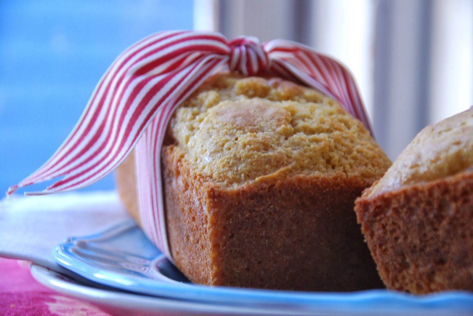 Baking and Creating with Avril: Maple Cornbread mini Loaves