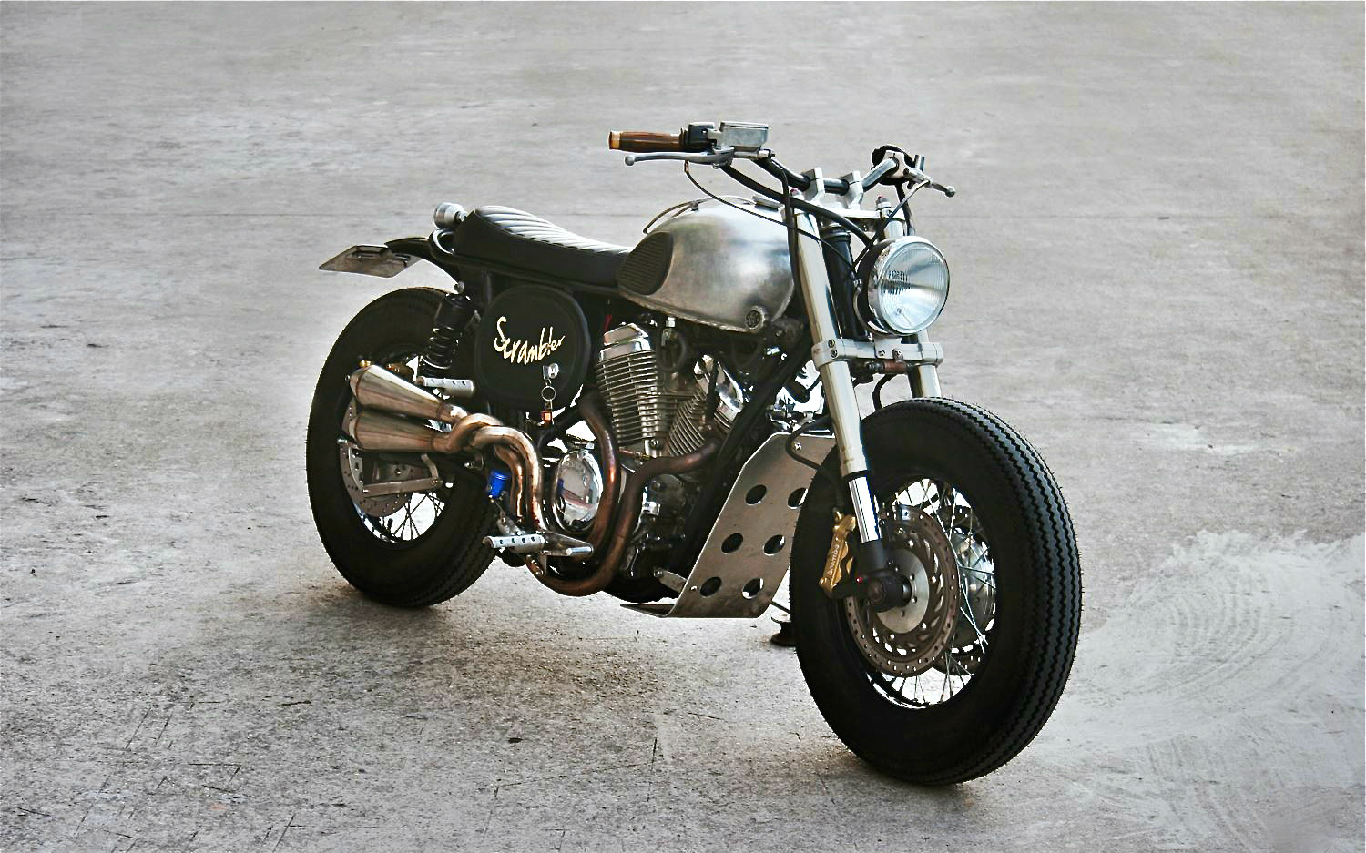 motor racing queen: Steed!