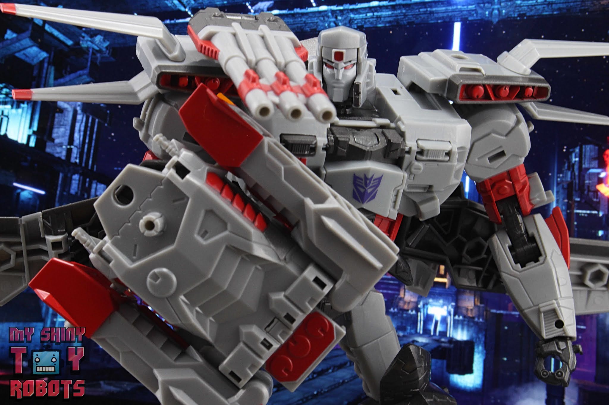 My Shiny Toy Robots: Toybox REVIEW: Transformers Generations Selects ...
