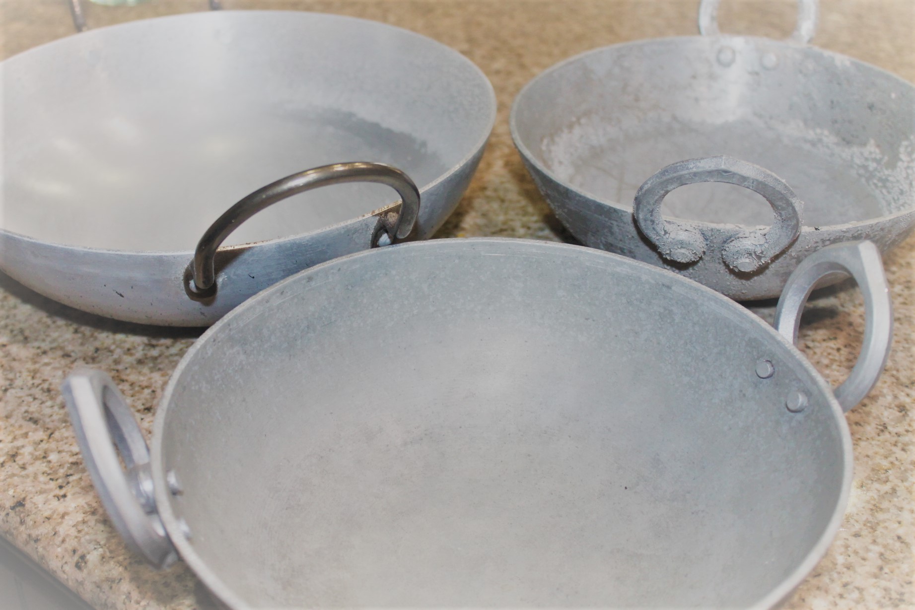 VineelaSiva: How to Clean Messy Greasy Pans