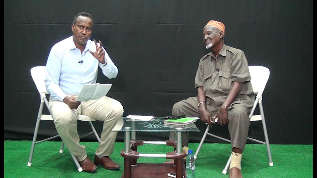 Q 2AAD WAREYSIGA DHAXAL REEB & USTAAD C/KARIN JIIR & HEESAHA HIBO NUURA