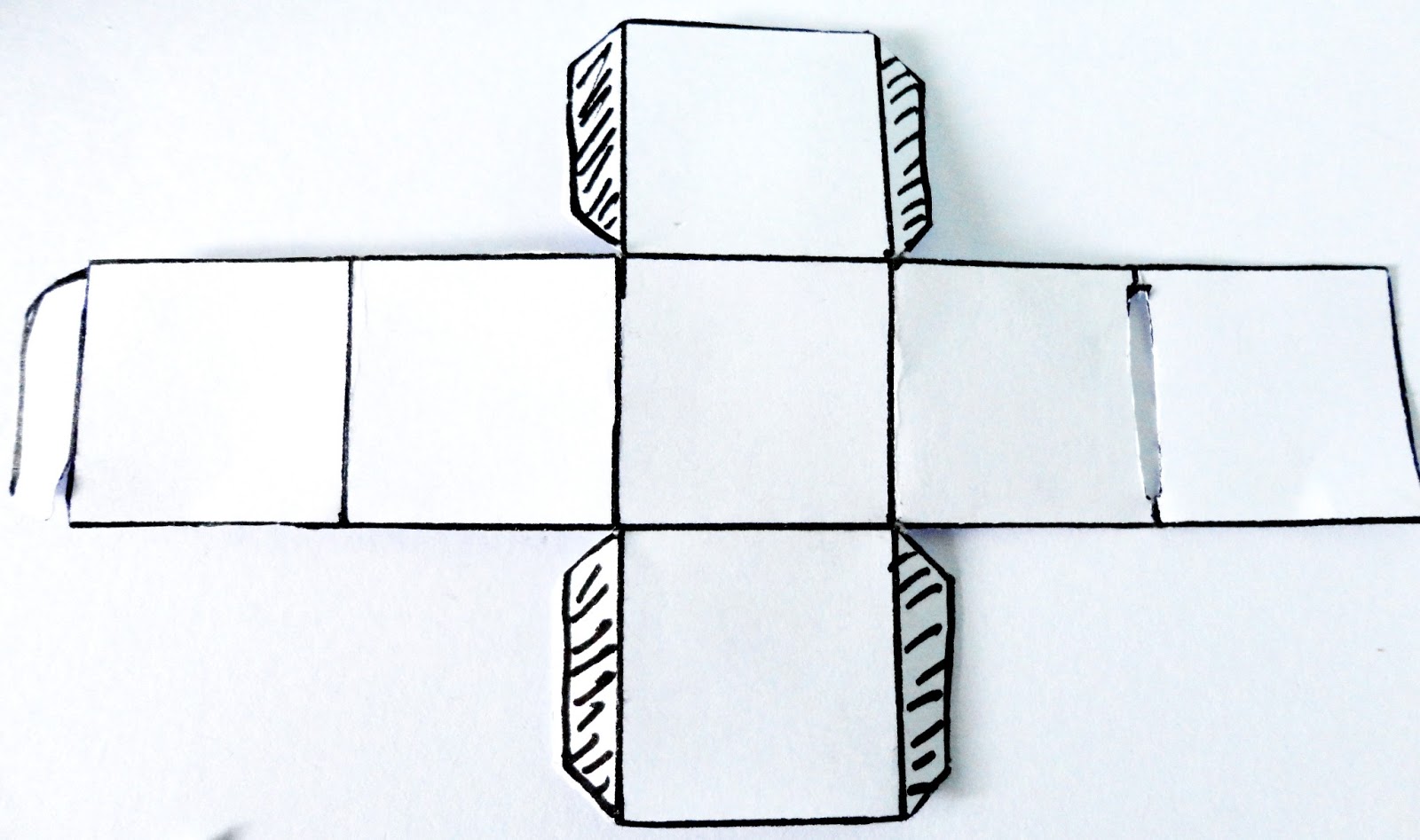 Cartoon party: Basics papercraft