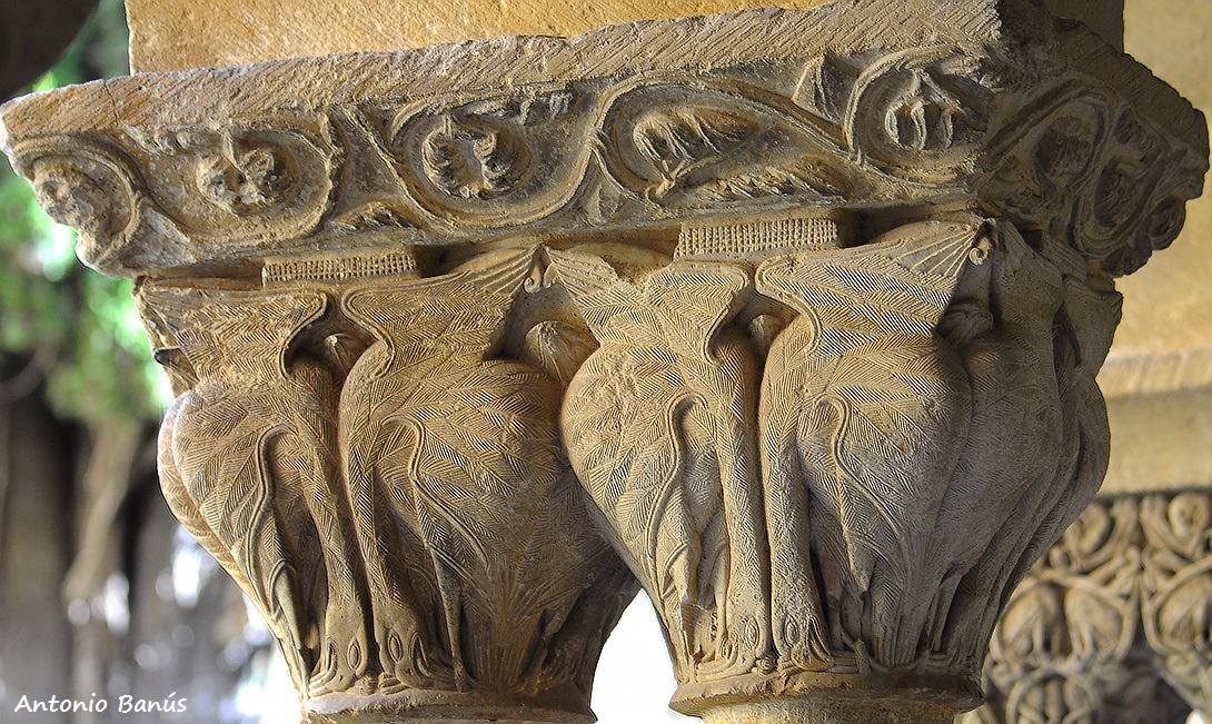 APRENDIENDO CON LA VISTA: Capiteles con plumas: monasterio de Silos