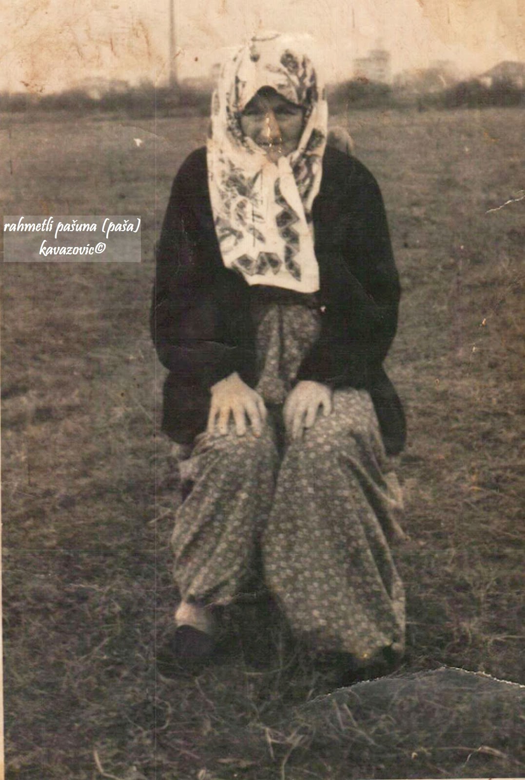 VRAZICKE NOVINE - VRAZICI NEWS: BOŠNJAKINJE U BOSNI I NOŠNJA