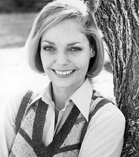 It's The Pictures That Got Small ...: JUDY LEWIS, LOVECHILD OF CLARK ...