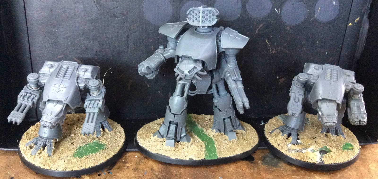 Redtoof's Mostly 40K Blog: Painting the Death's Heads