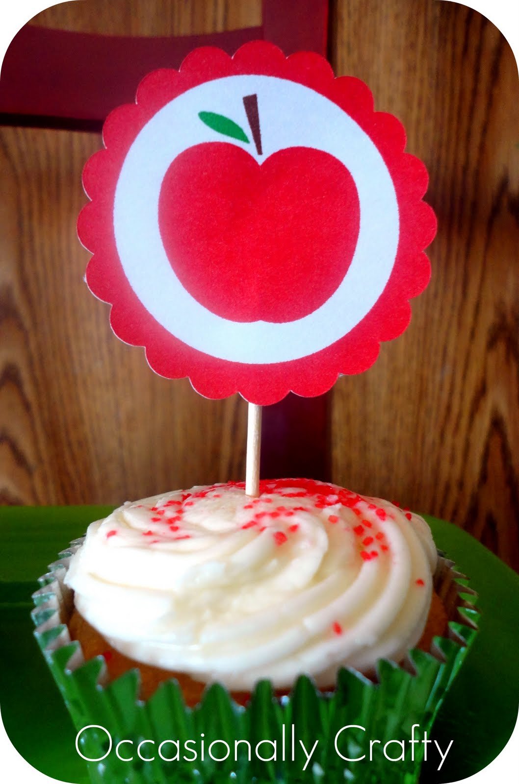 Back To School Apple Cupcakes