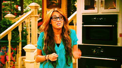 O Glamour Da Moda: Gifs da Hannah Montana