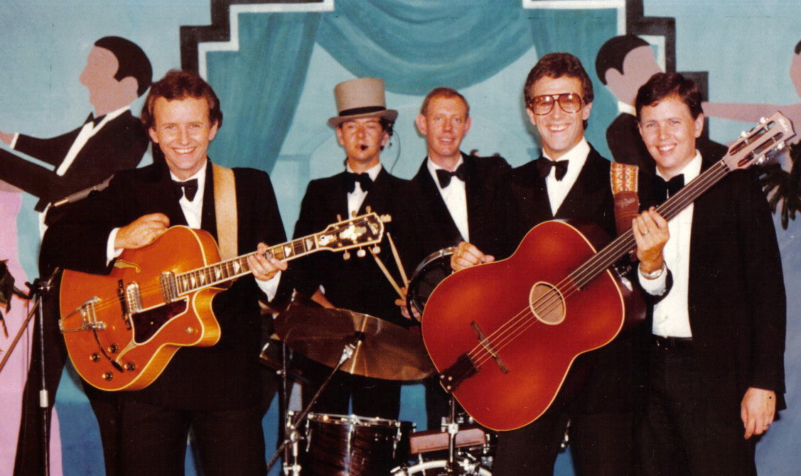 HISTORY OF AUSTRALIAN MUSIC FROM 1960 UNTIL 2010: THE RAZZ