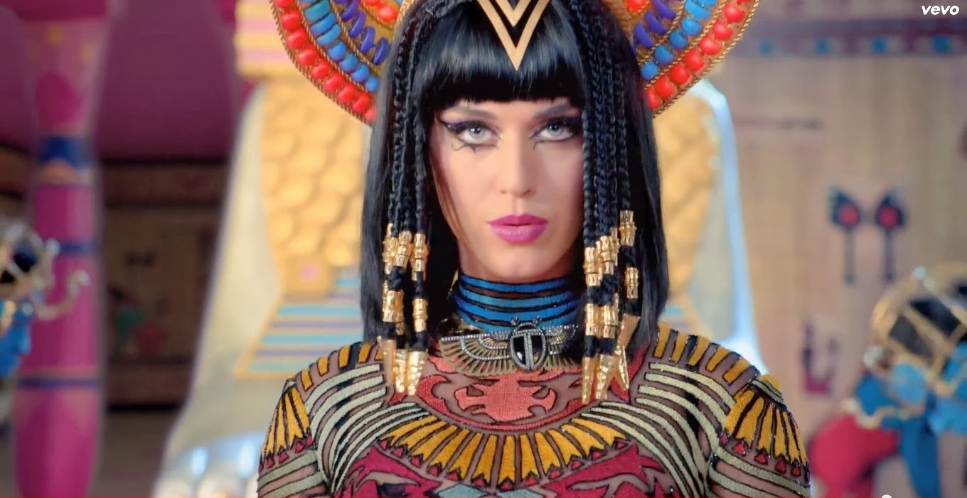 Katy Perry - Rainha Egípcia - Dark Horse - Clip com Imagens do Egito e ...