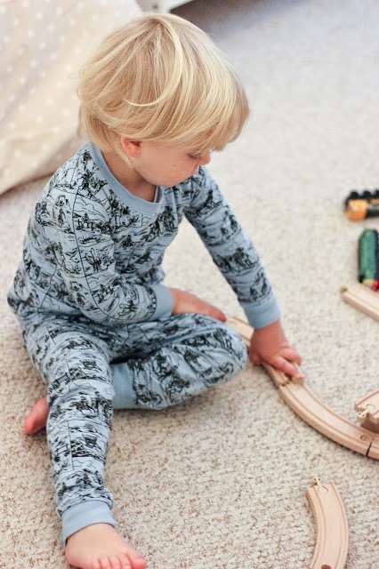 Side Street Style: Top Tips for Encouraging your Child to Sleep