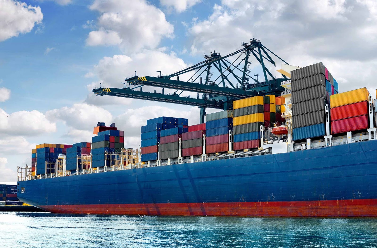 International Shipping: 4 Steps to Make Global Shipping Easy