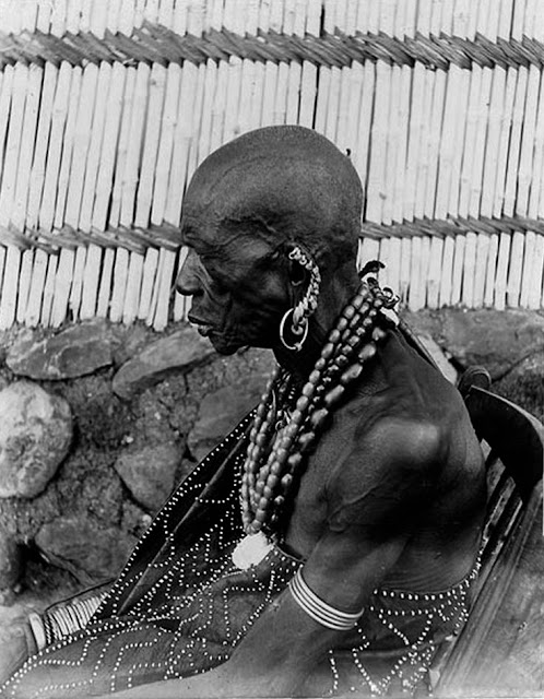 Luo - Historical Origins by Ochieng' and Oloo