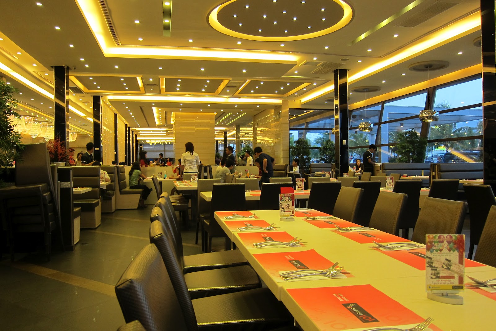 Life’s Wonderful Adventure: Buffet 101