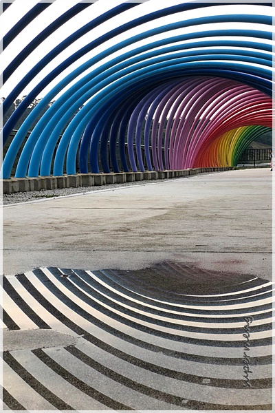 SUPERMENG MALAYA: ELMINA VALLEY - Rainbow Bridge