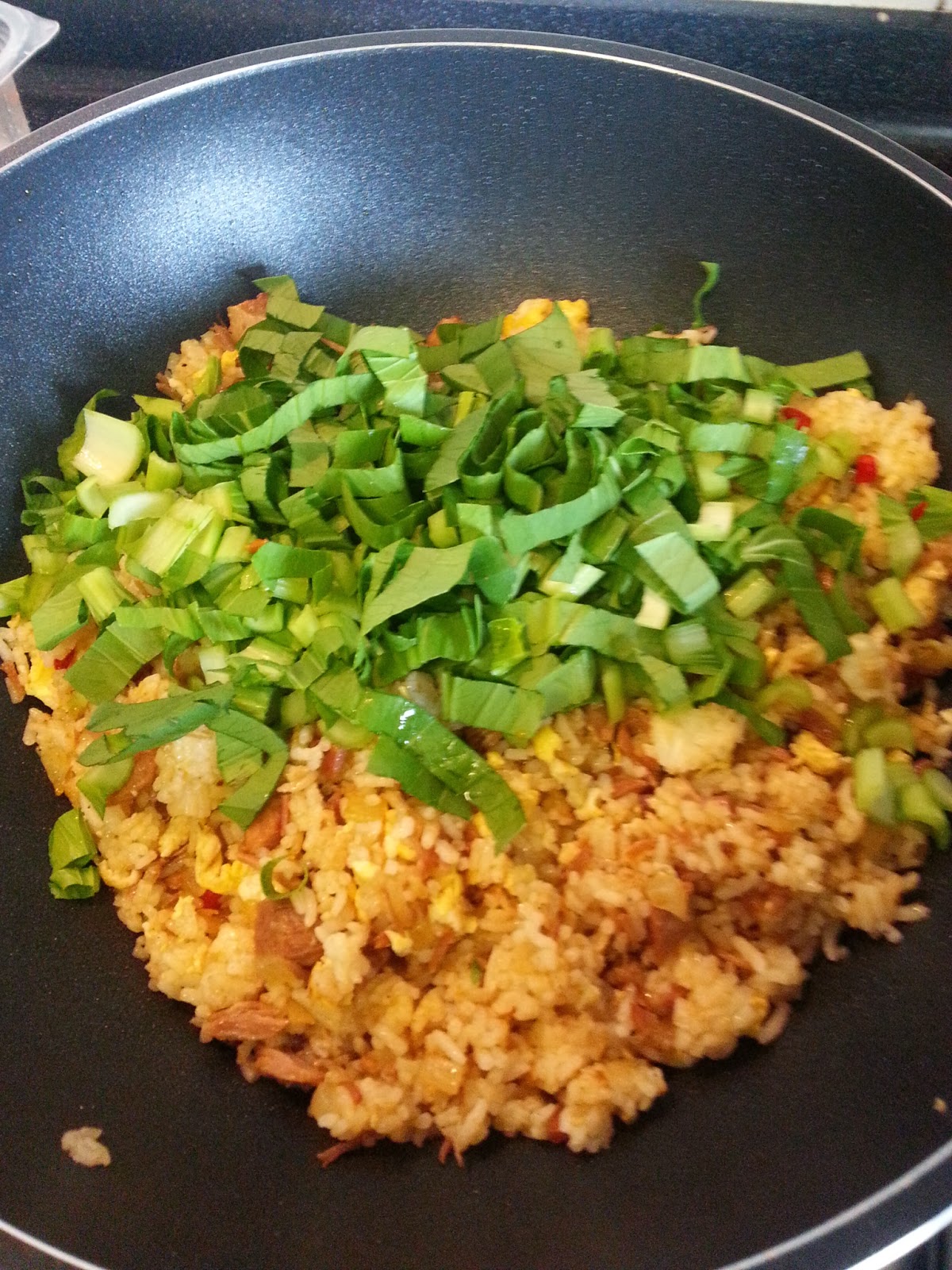 Spiced Pork Cube Fried Rice - Delishar | Singapore Cooking, Recipe, and ...