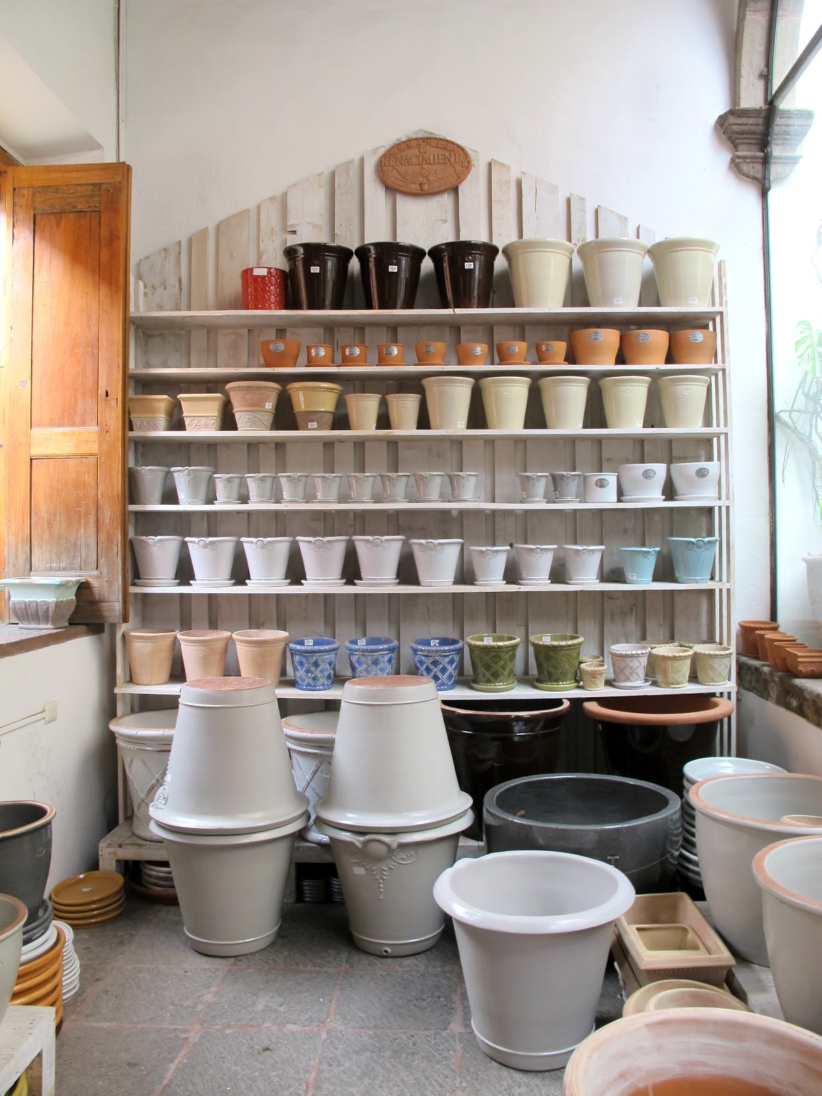 Robin Talks, Cooks and Travels: Trinitate, a great ceramics store in ...