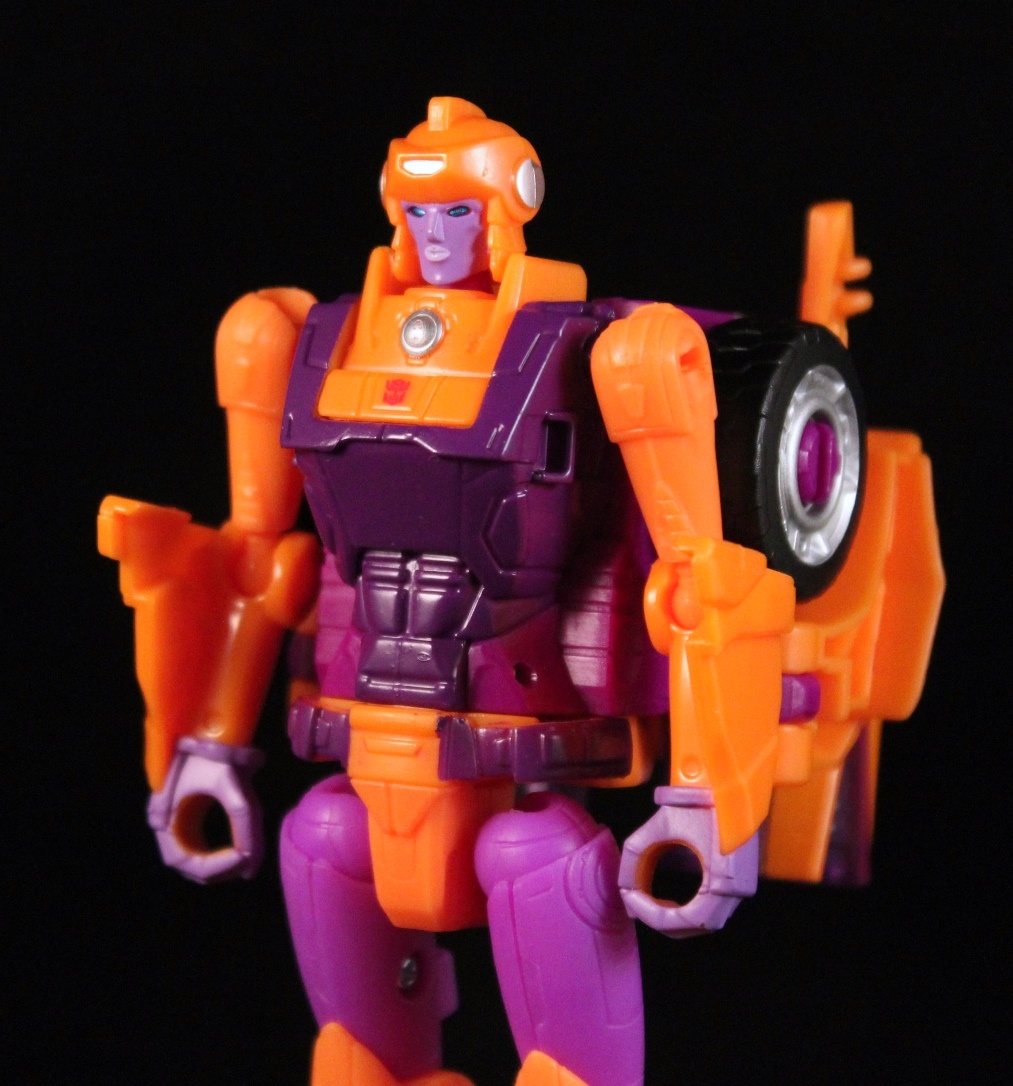 She's Fantastic: Transformers - LANCER!