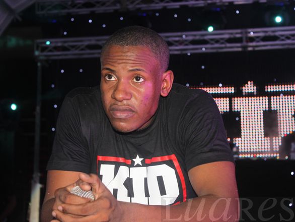HIP HOP NA NET ANGOLA: KID MC..! MARIONETE DO SISTEMA?