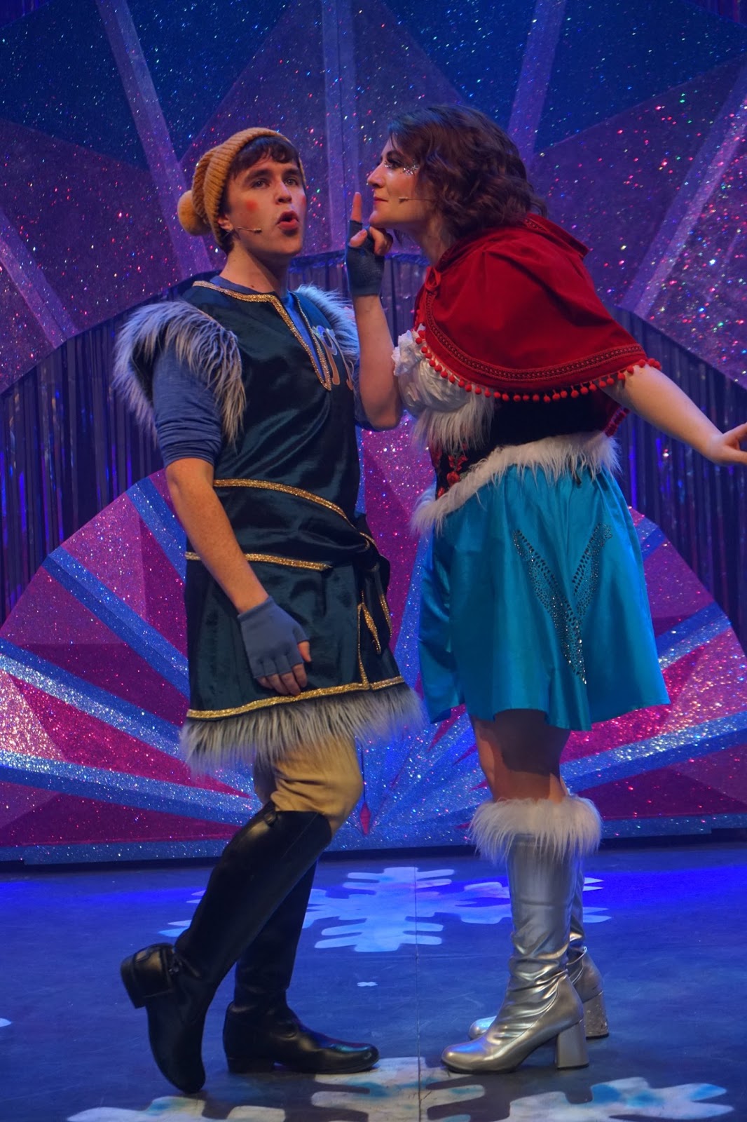 Alan in Belfast: The Frozen Princess – community panto which entertains ...