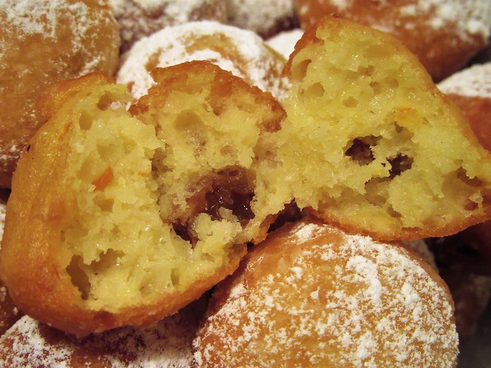 Prave fritule / Sweet fritters