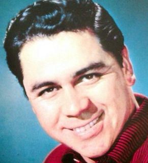 CANCIONES: LUCHO GATICA "SUS MEJORES BOLEROS"