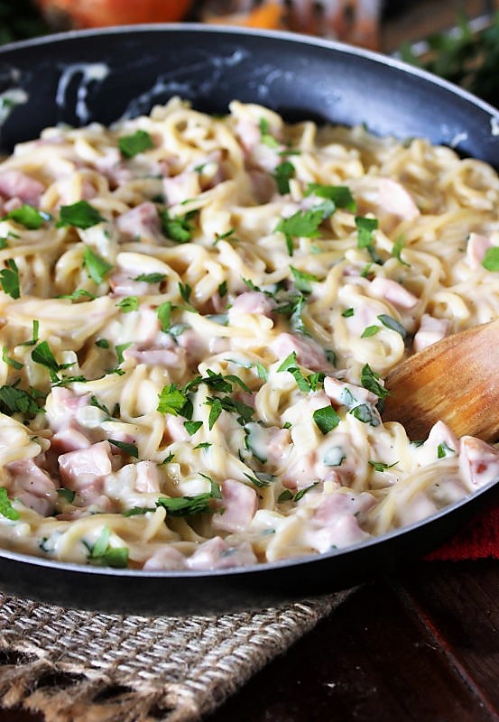 Creamy Ham & Cheese Spaghetti | The Kitchen is My Playground