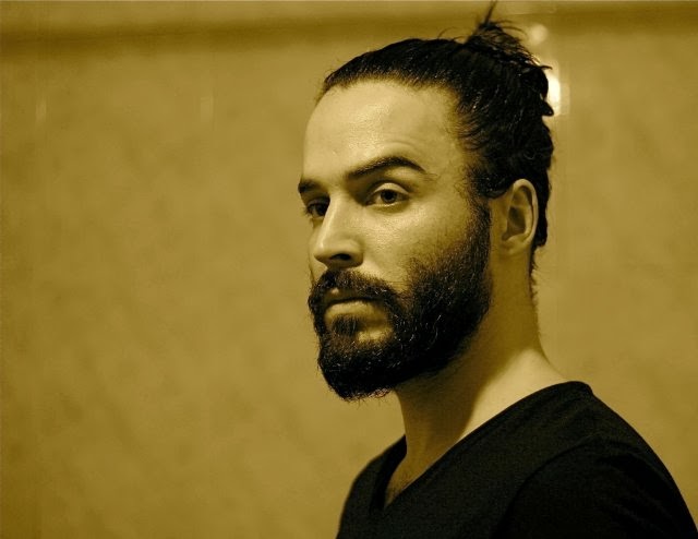 Interview by Sakina: Interview avec Assaad Bouab