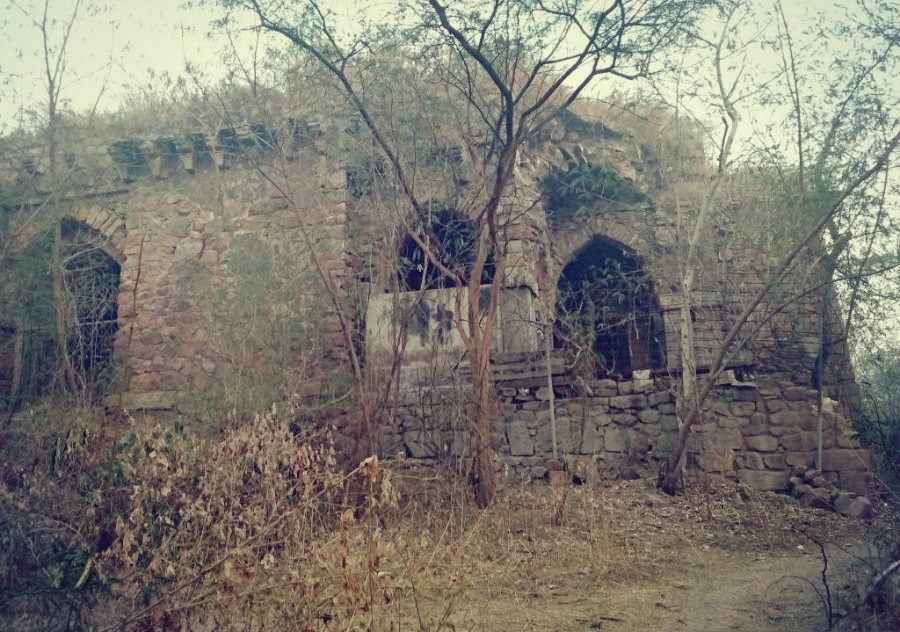 5 MYSTERIOUS IN INDIA THAT WILL GIVE YOU THE CREEPS