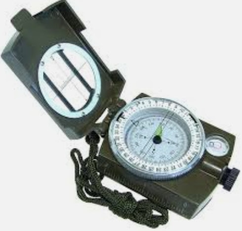 POINT 13 Cara menggunakan jam, kompas,tanda jejak dan tanda-tanda alam ...