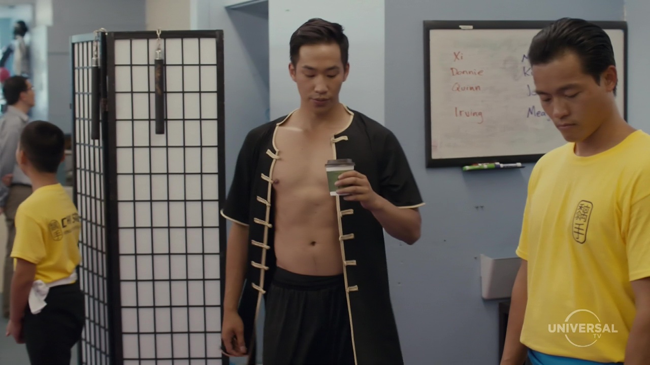 ausCAPS: Patrick Kwok-Choon shirtless in Private Eyes 3-09 "It Happened ...