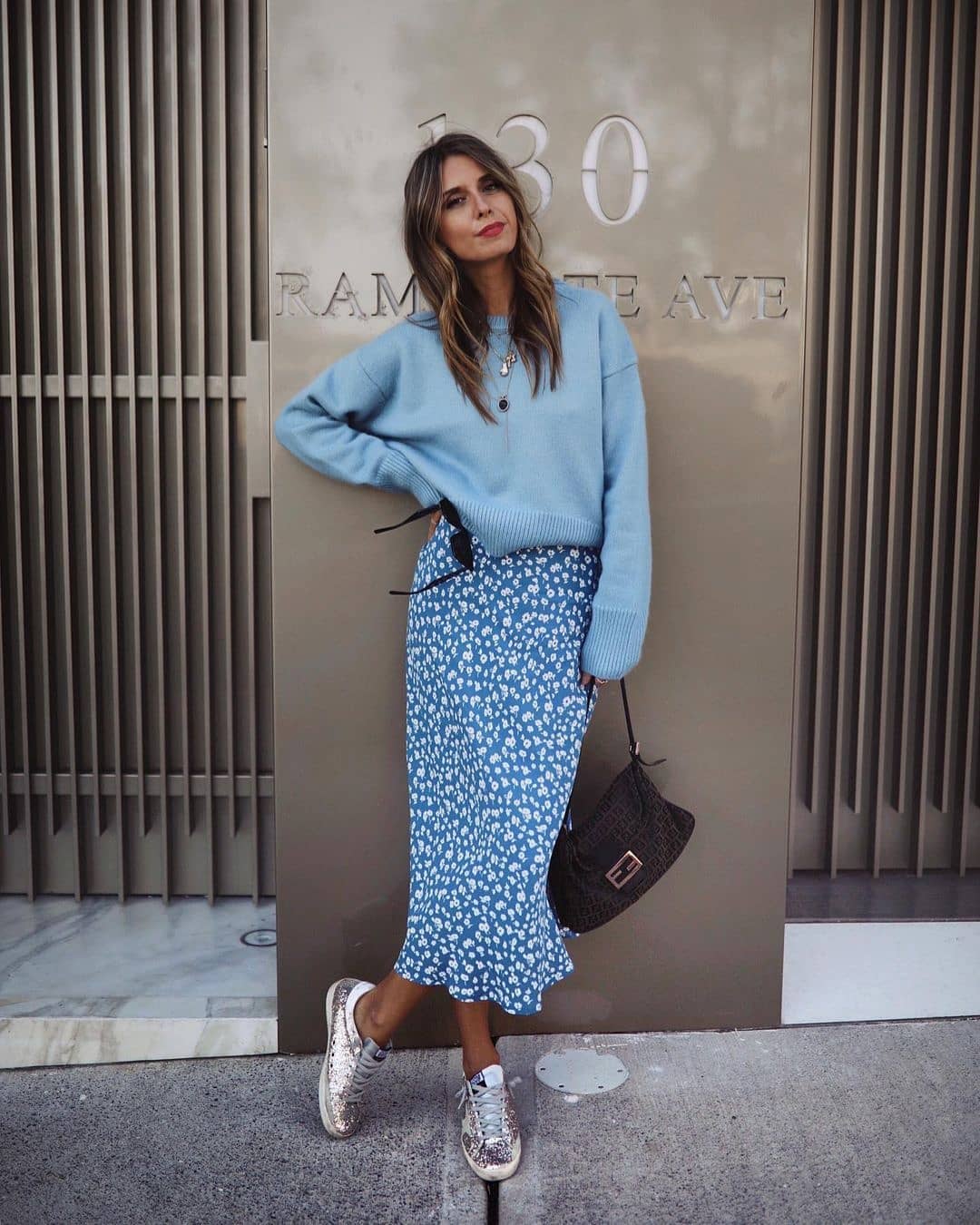25 Blue chic outfits ideas to try | Melody Jacob