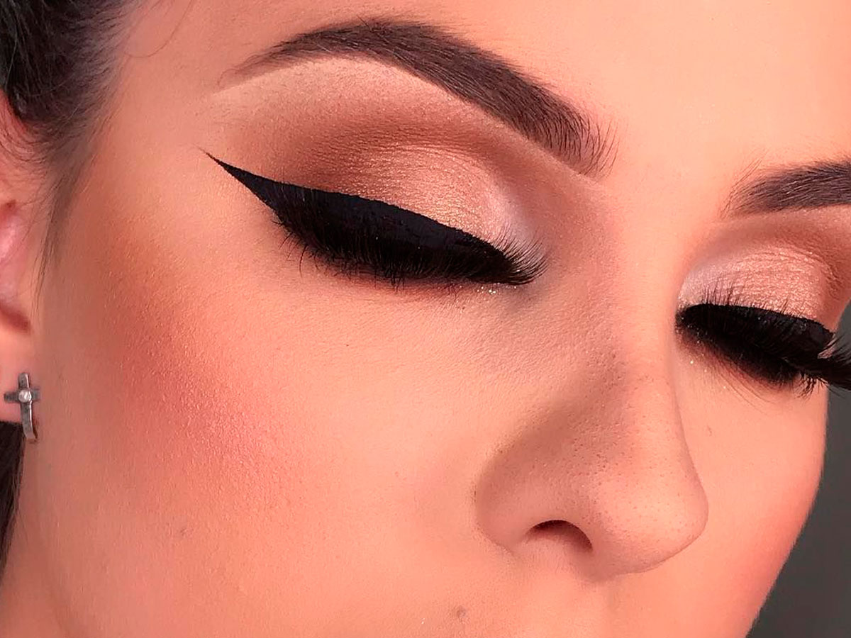4 tipos de delineado para realçar o seu olhar - Pâmela Sensato ...
