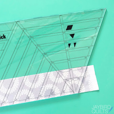 Jaybird Quilts: Candy Corn Block Tutorial