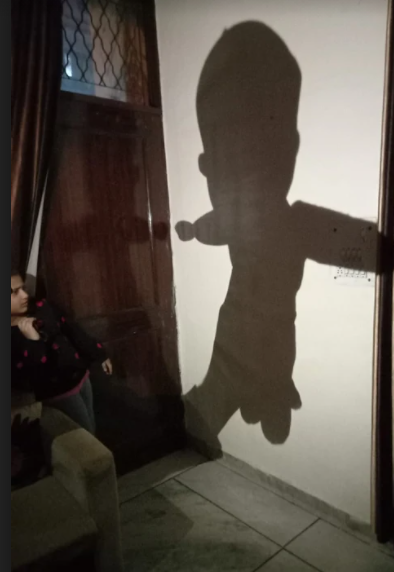 EUREKA: SHADOW STICK ACTIVITY and COMPARING SHADOW BIGGER OR SMALLER ...