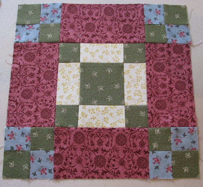 Simplify and Quilt: Center Block and Border Blocks