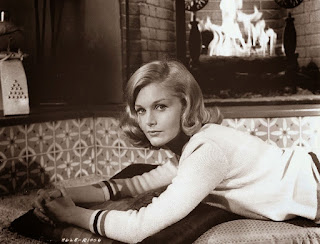 Slice of Cheesecake: Carol Lynley, pictorial