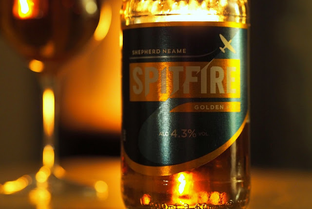 OLUTKELLARI: Shepherd Neame Spitfire Golden Ale