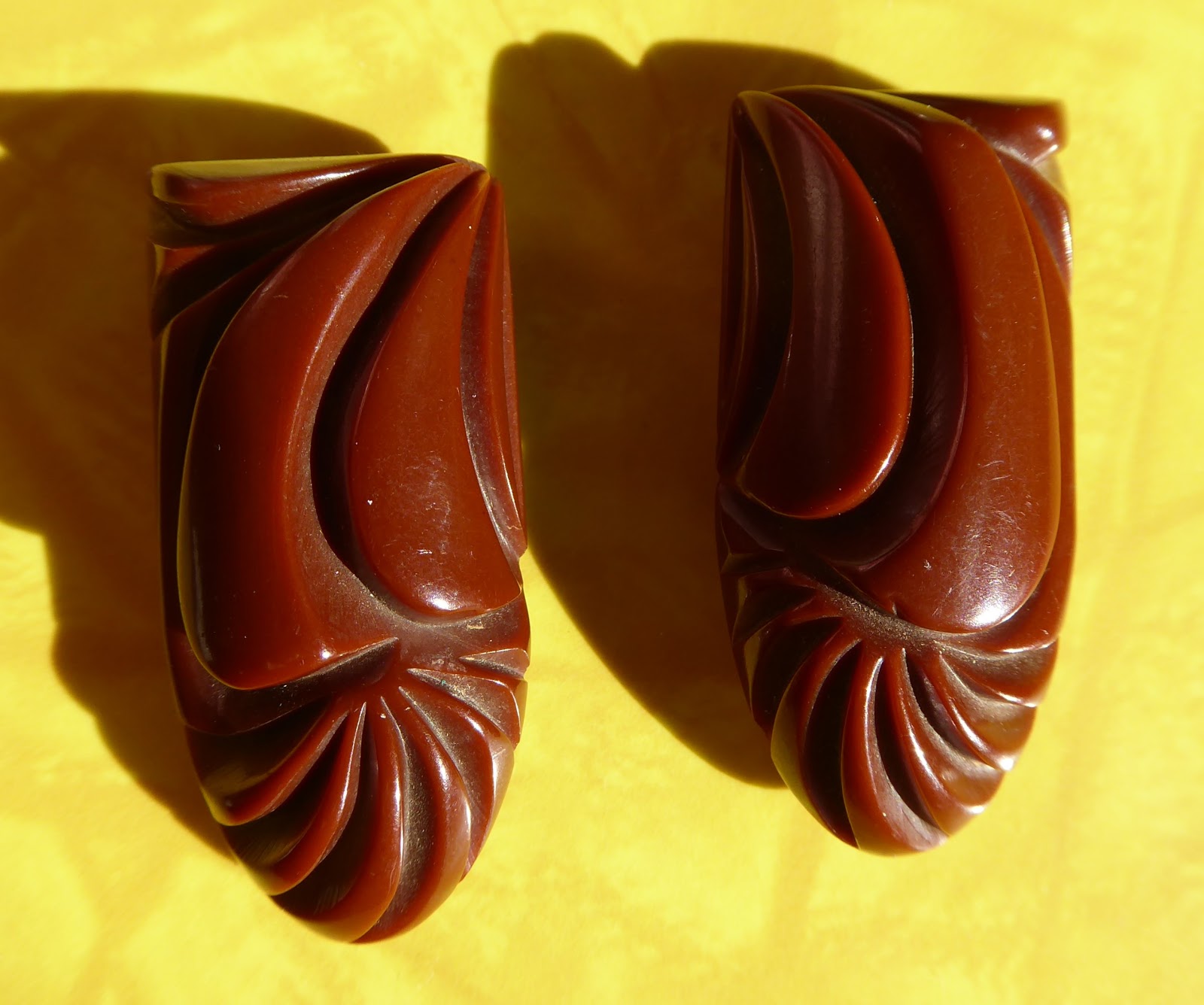 Sublime Mercies: The ABCs of Collecting Vintage Costume Jewelry: A -G