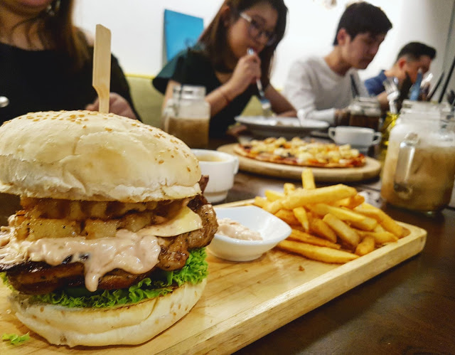 Top10 Best Cafes@Sri Petaling, Kuala Lumpur